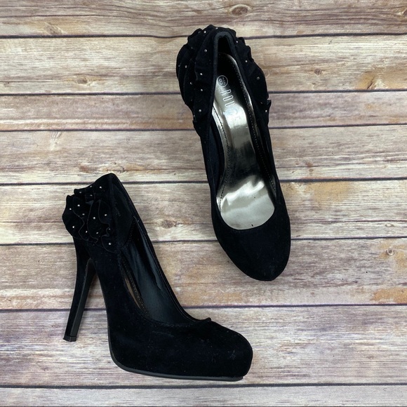 Rouge Helium | Shoes | Rouge Ladies Black Suede Pumps Size 85 | Poshmark